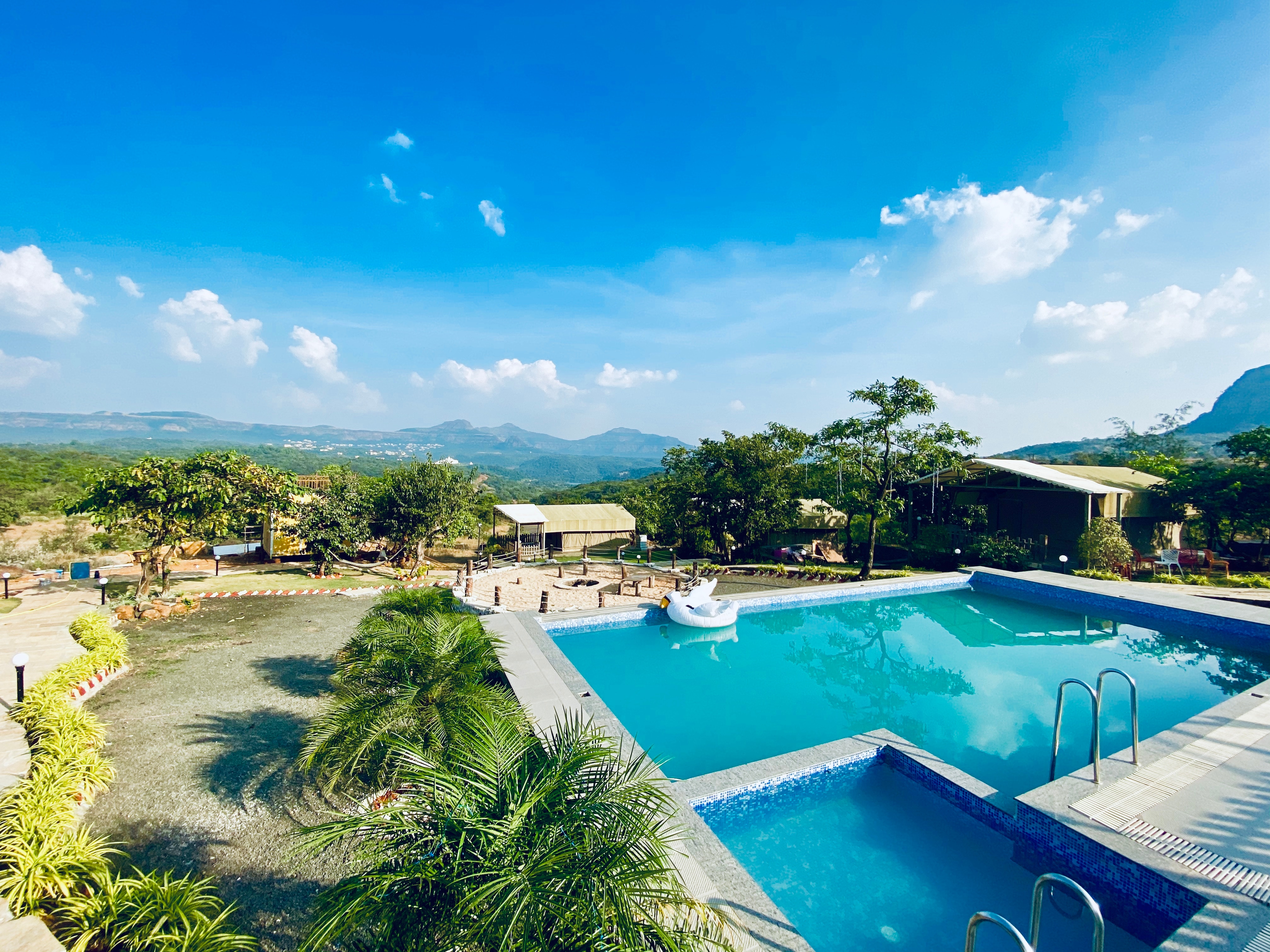 Canvas Resort | Luxury Tents & Rooms 𝗕𝗢𝗢𝗞 Lonavala Camp