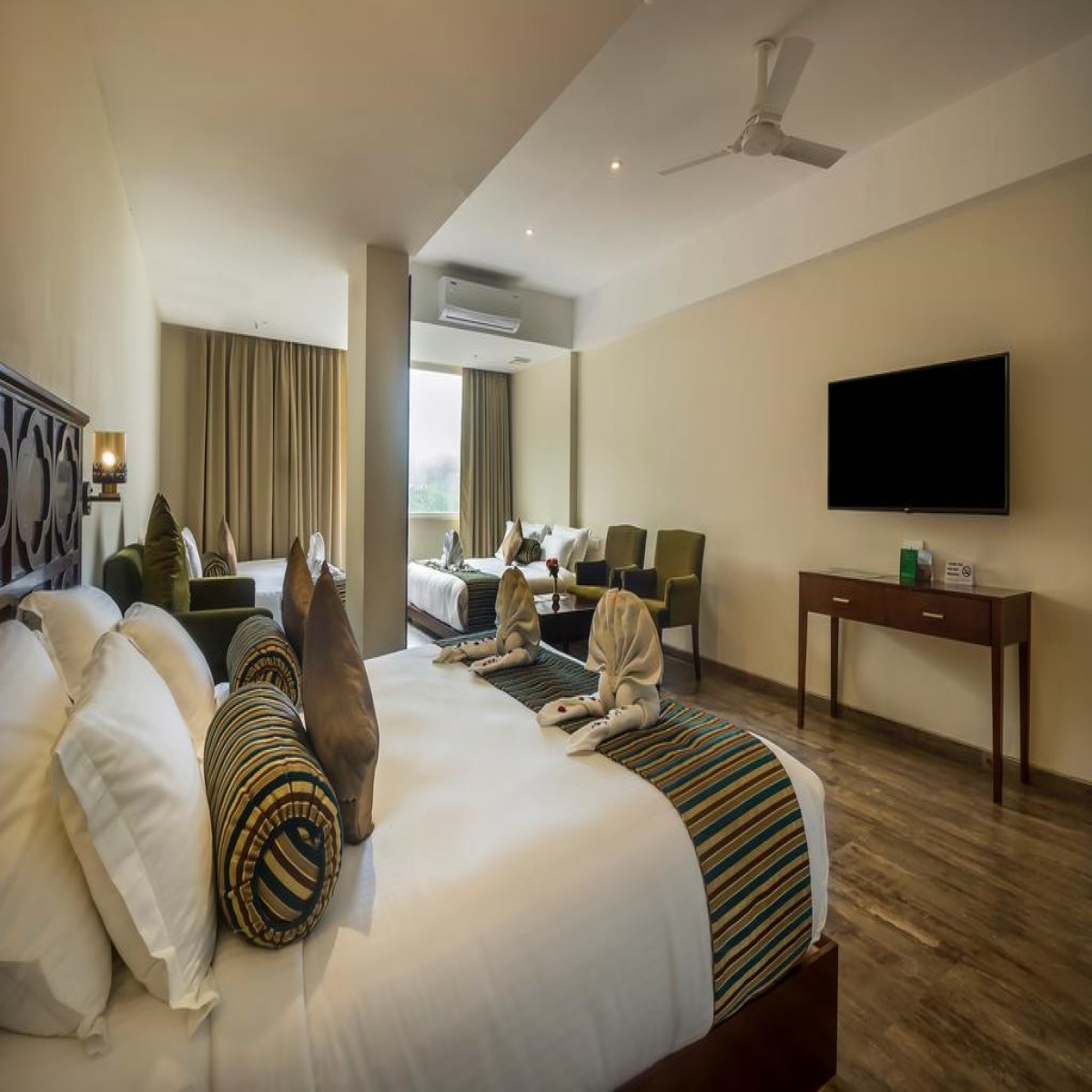 EllBee Mussoorie Hills Mussoorie INR 300 OFF ( ̶2̶7̶9̶9̶ ) Hotel Price ...