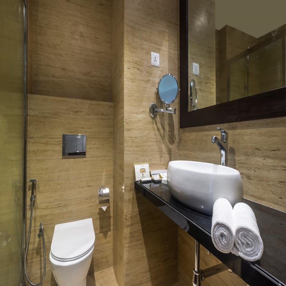 EllBee Mussoorie Hills Mussoorie INR 300 OFF ( ̶2̶7̶9̶9̶ ) Hotel Price ...