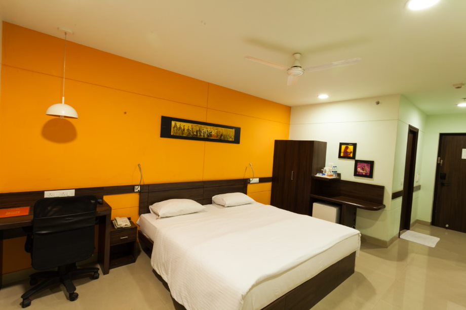 Ginger Mumbai, Andheri (MIDC) Mumbai INR 1558 OFF ( ̶3̶9̶9̶9̶ ) Hotel ...