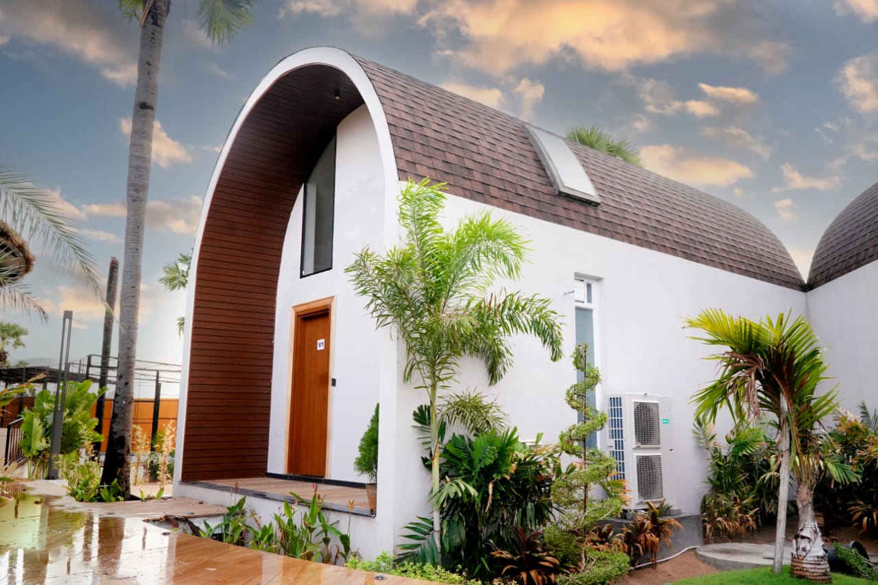 V HOTELS AND RESORTS 𝗕𝗢𝗢𝗞 Chirala Resort 𝘄𝗶𝘁𝗵 𝗙𝗥𝗘𝗘 𝗖𝗮𝗻𝗰𝗲𝗹𝗹𝗮𝘁𝗶𝗼𝗻