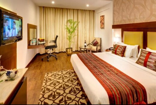 HHI Varanasi, Varanasi INR 732 OFF ( ̶3̶7̶0̶0̶ ) Hotel Price, Address ...