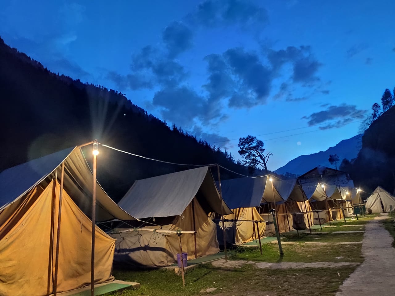 Kasol Riverside Camps & Cottages Kasol INR 24 OFF ( ̶4̶0̶0̶ ) Camp ...