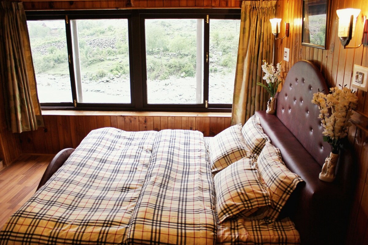 The Peace Resort 𝗕𝗢𝗢𝗞 Pahalgam Resort 𝘄𝗶𝘁𝗵 𝗙𝗥𝗘𝗘 𝗖𝗮𝗻𝗰𝗲𝗹𝗹𝗮𝘁𝗶𝗼𝗻