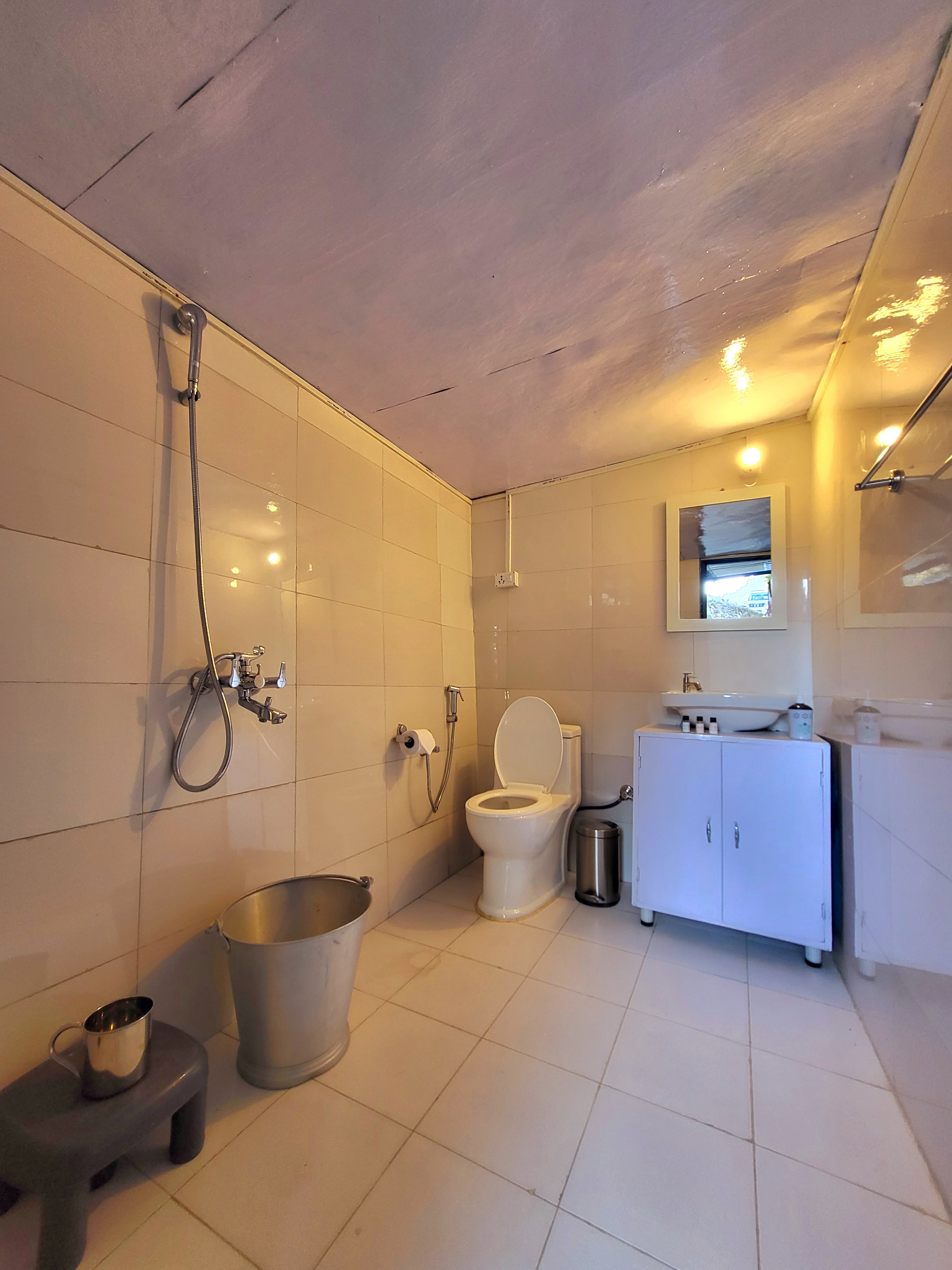 Kot Kailash Kumaon 𝗕𝗢𝗢𝗞 Almora Homestay 𝘄𝗶𝘁𝗵 ₹𝟬 𝗣𝗔𝗬𝗠𝗘𝗡𝗧