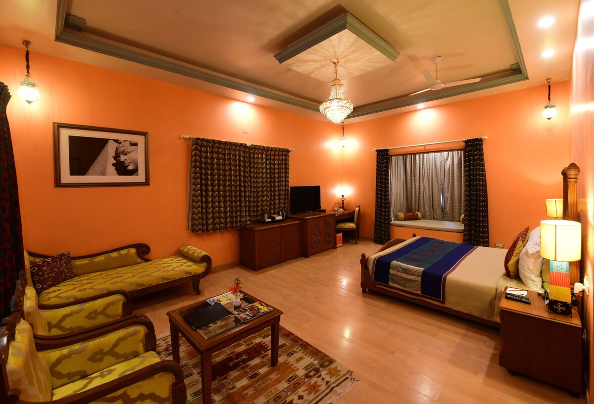 juSTa Rajputana Hotel Udaipur - Reviews, Photos & Offer