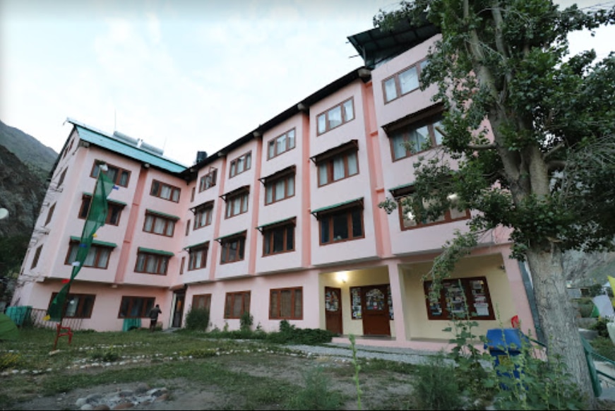 hotel IBEX Jispa Lahaul Hotel Price, Address & Reviews