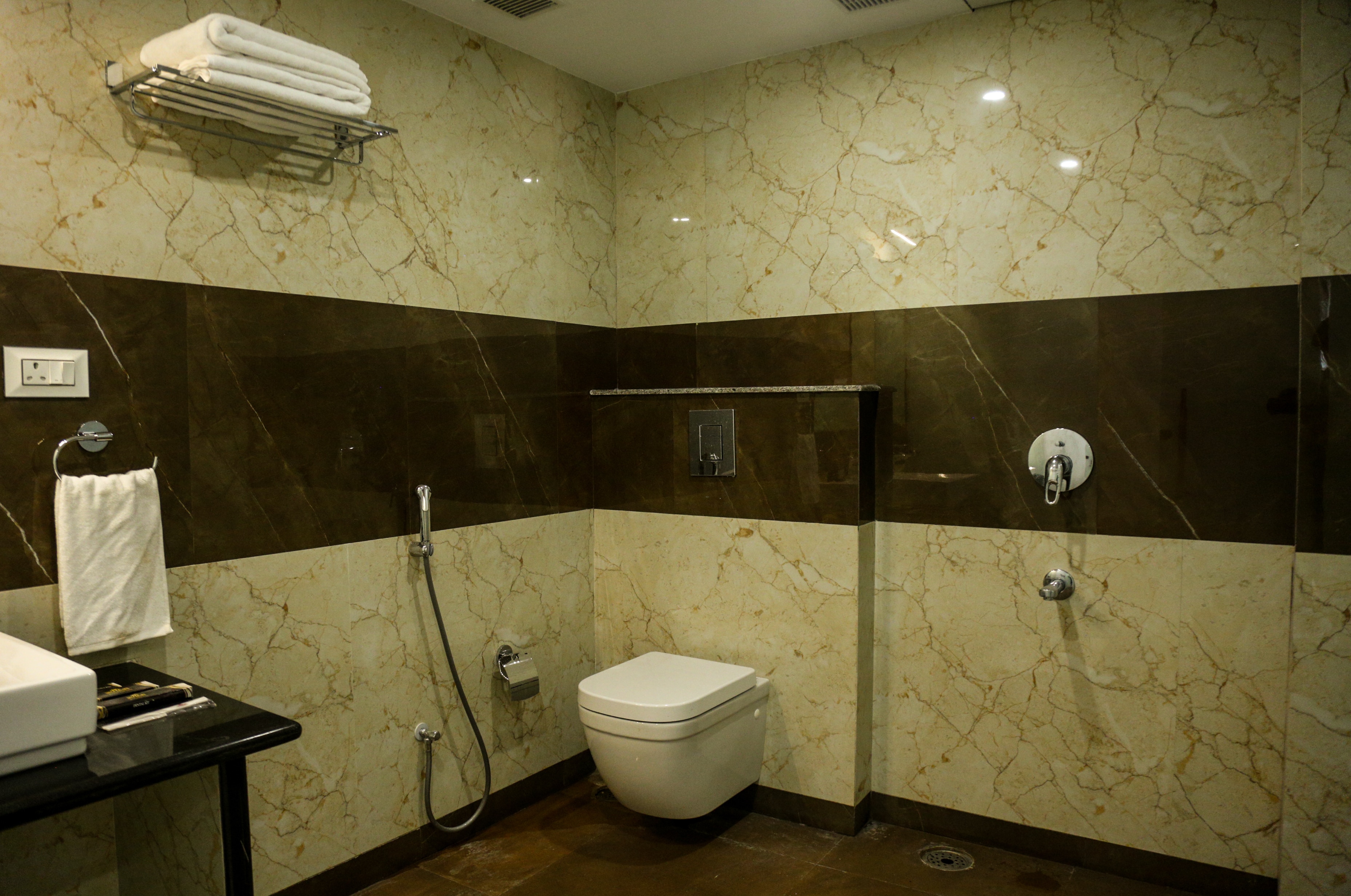 Hotel Raindew Ranchi Hotel Price, Address & Reviews