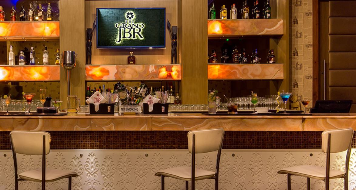 The Grand JBR Lucknow INR 1643 OFF ( ̶6̶0̶0̶0̶ ) Hotel Price, Address ...