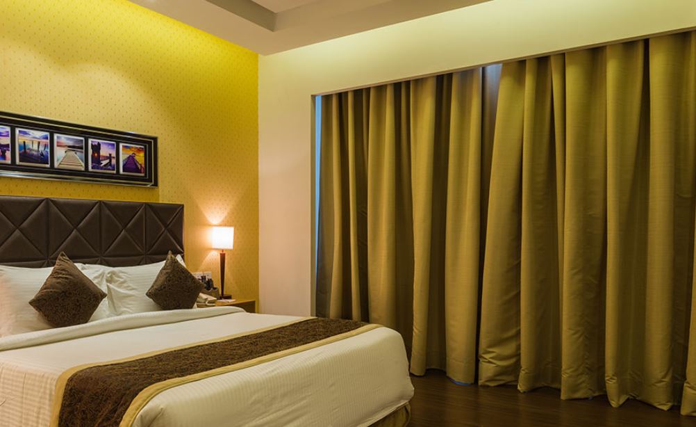 The Grand JBR Lucknow INR 1643 OFF ( ̶6̶0̶0̶0̶ ) Hotel Price, Address ...