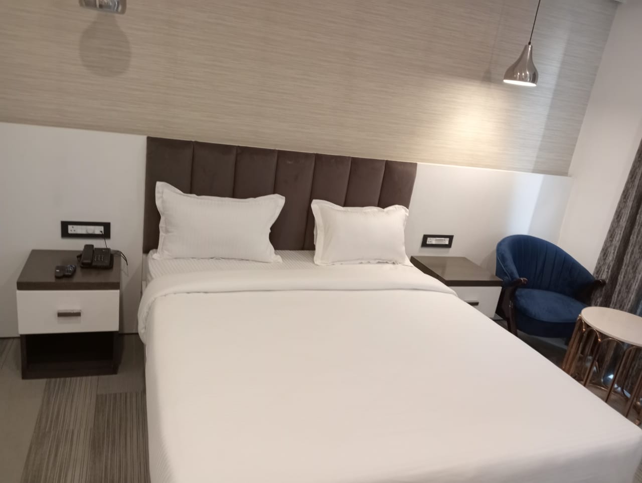 Hotel Kashi Pride 𝗕𝗢𝗢𝗞 Varanasi Hotel 𝘄𝗶𝘁𝗵 𝗙𝗥𝗘𝗘 𝗖𝗮𝗻𝗰𝗲𝗹𝗹𝗮𝘁𝗶𝗼𝗻