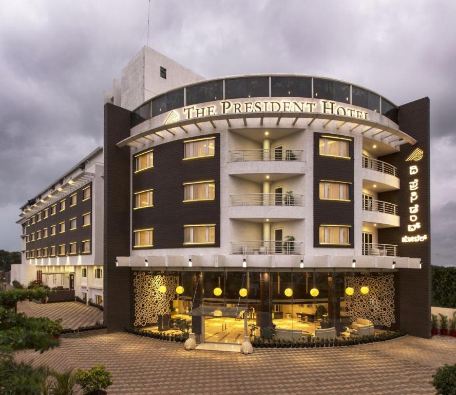 The Bliss Hubli 𝗕𝗢𝗢𝗞 Hubli Hotel