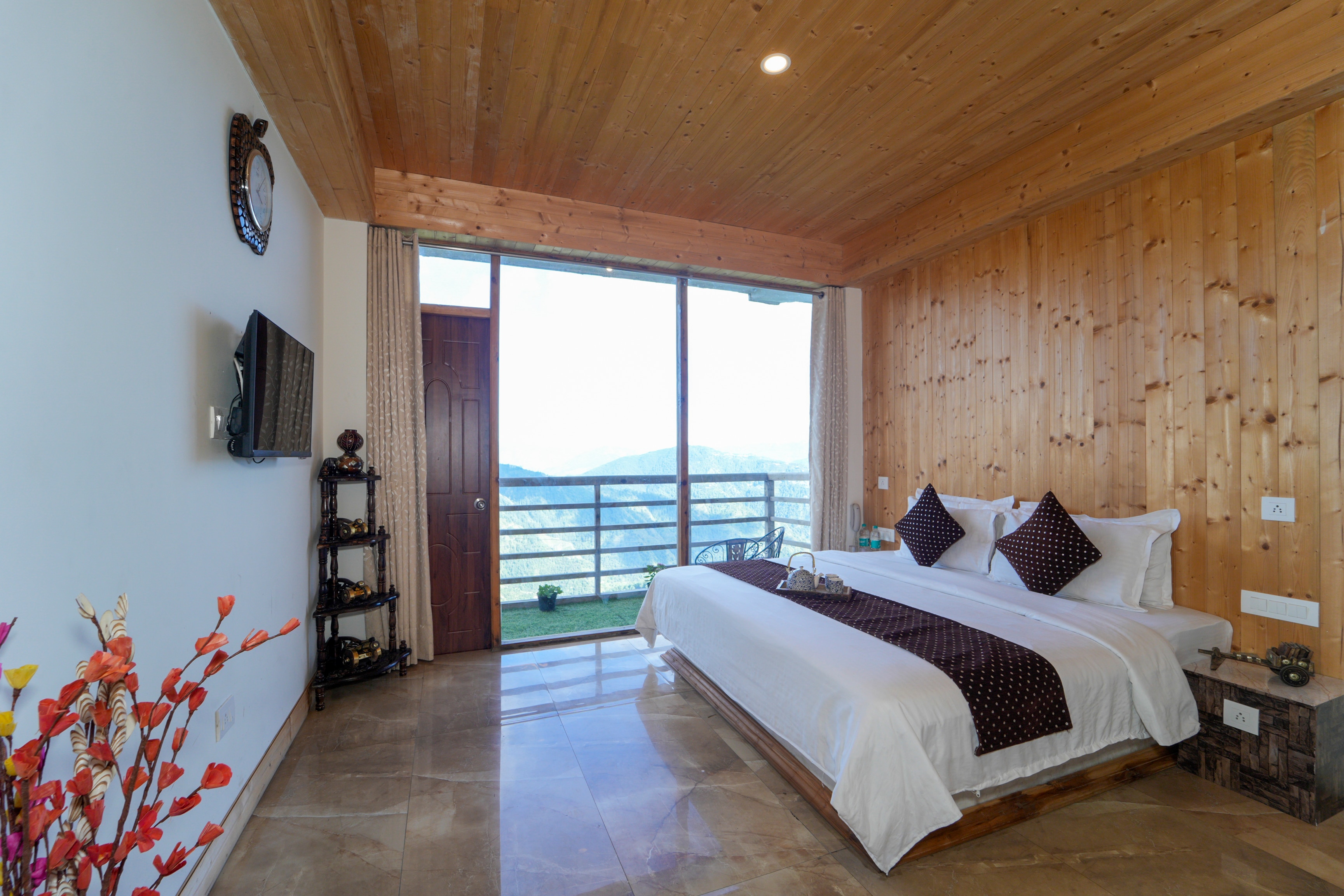 Mont Kufri Resort Kufri - Reviews, Photos & Offer