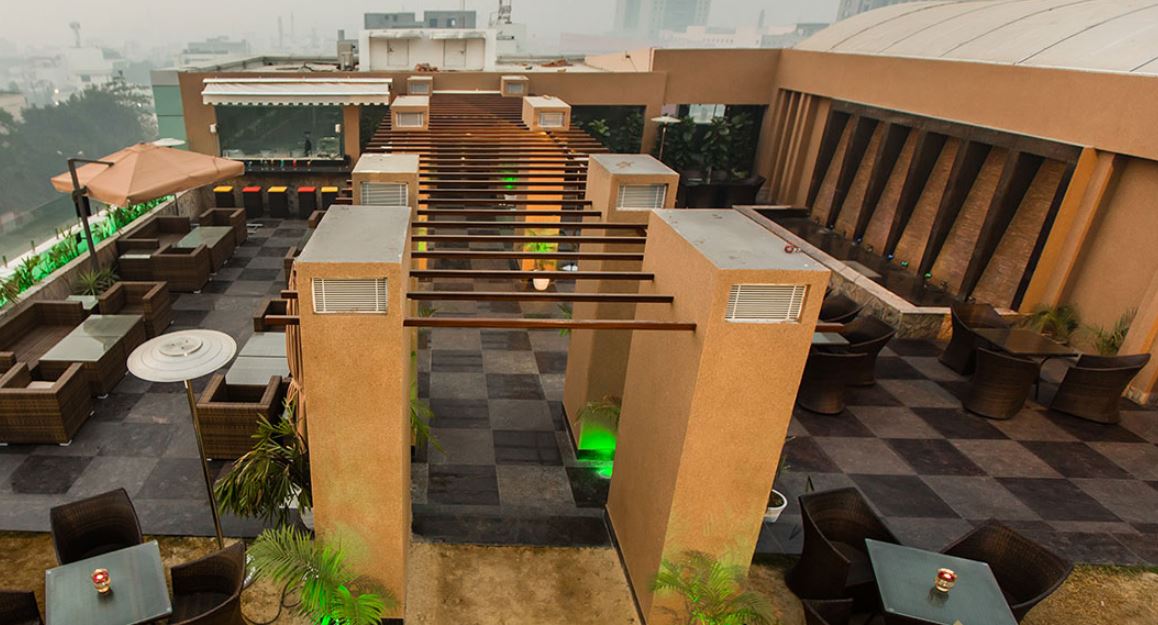 The Grand JBR Lucknow INR 1643 OFF ( ̶6̶0̶0̶0̶ ) Hotel Price, Address ...