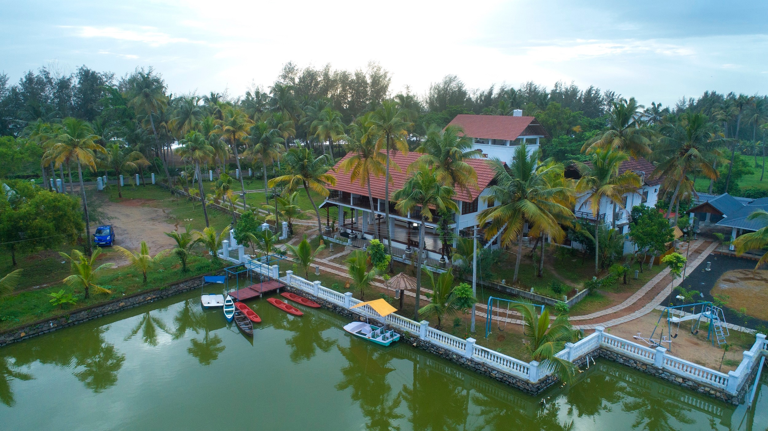 Indriya Sands 𝗕𝗢𝗢𝗞 Cochin Resort