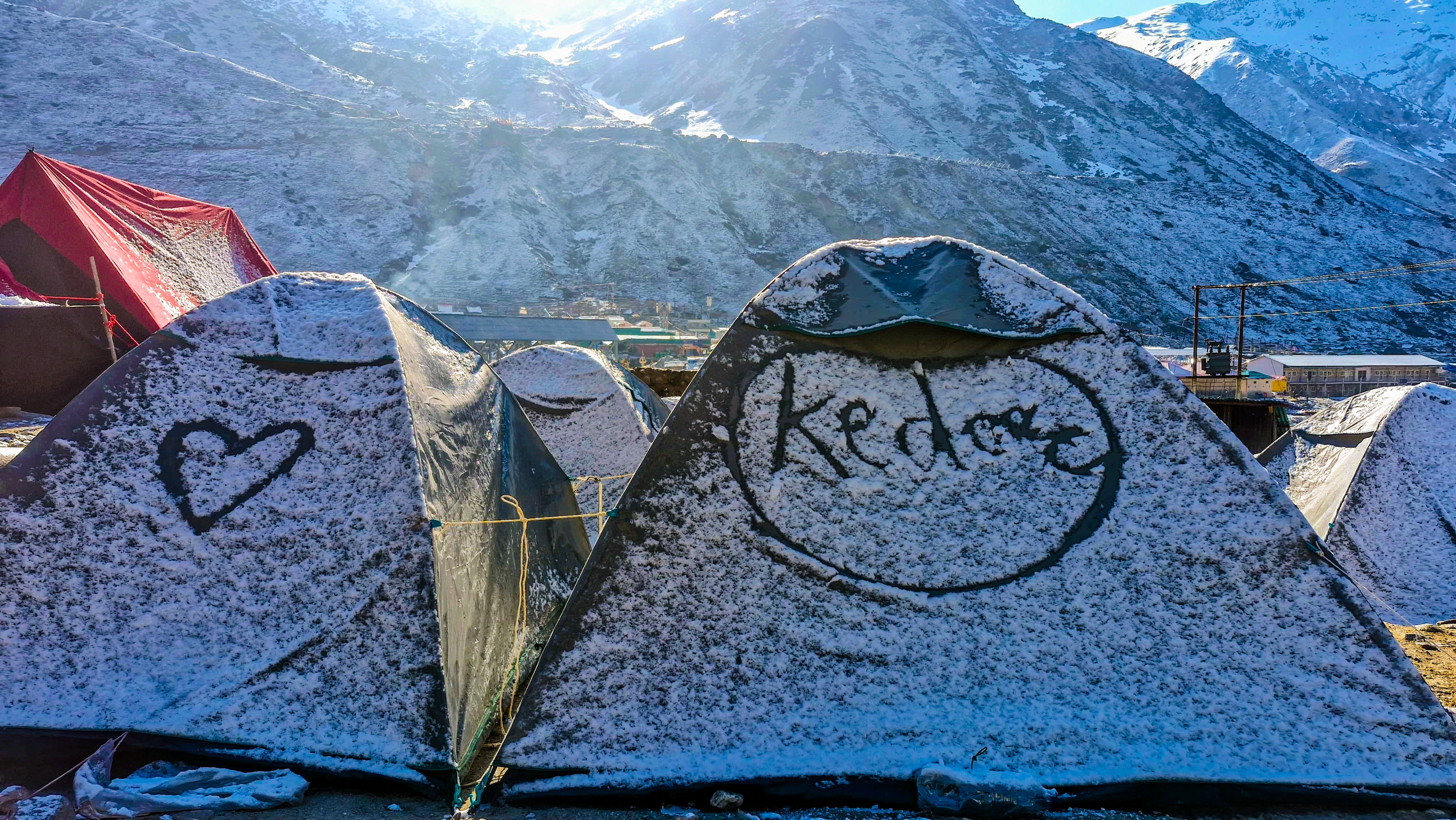 Kedar Tent Stay - 200 Mtrs from Temple 𝗕𝗢𝗢𝗞 Kedarnath Camp