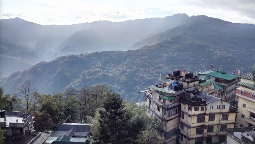HOTEL UTPALA Gangtok INR 588 OFF ( ̶3̶8̶0̶0̶ ) Hotel Price, Address ...