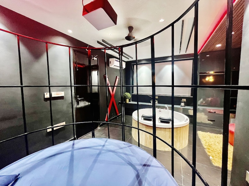 Sex Themed Rentals In Delhi