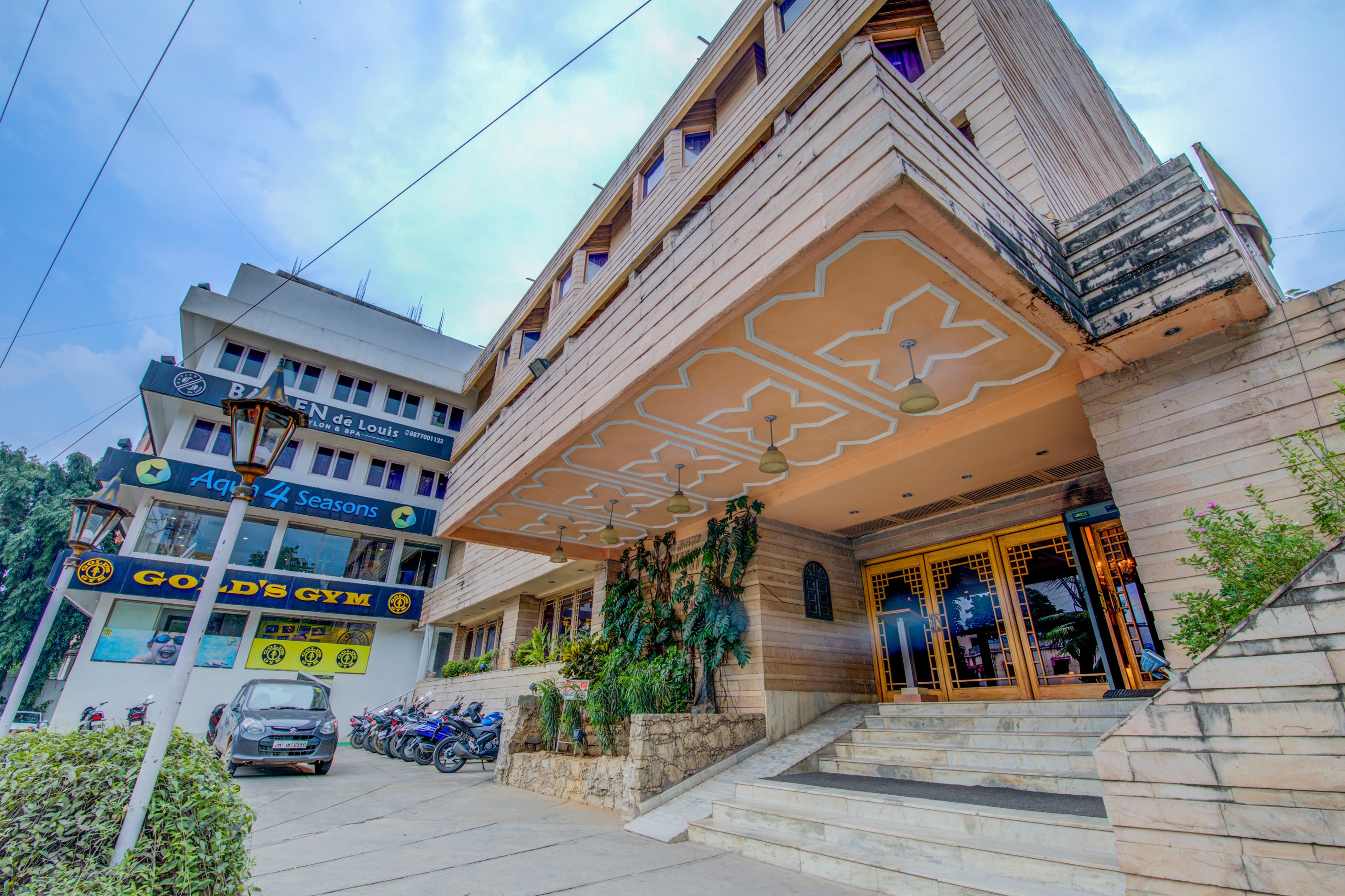 Hotel Yuvraj Palace Best Rates on Ranchi Hotel Deals, Reviews & Photos