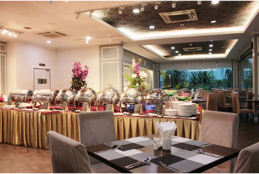 Picnic Hotel Bangkok, Bangkok Hotel Price, Address & Reviews