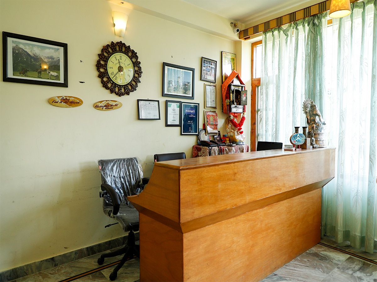 The Manali Lodge Best Rates on Manali Hotel Deals, Reviews & Photos