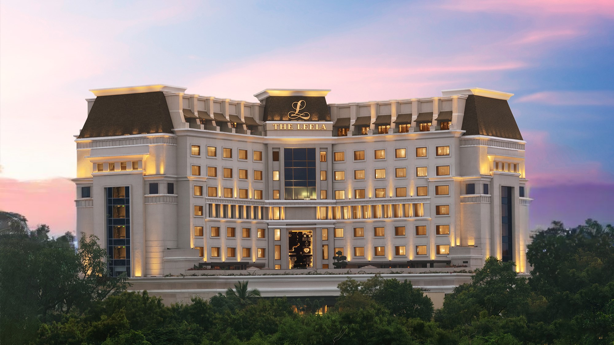 The Leela Hyderabad Banjara Hills 𝗕𝗢𝗢𝗞 Hyderabad Hotel