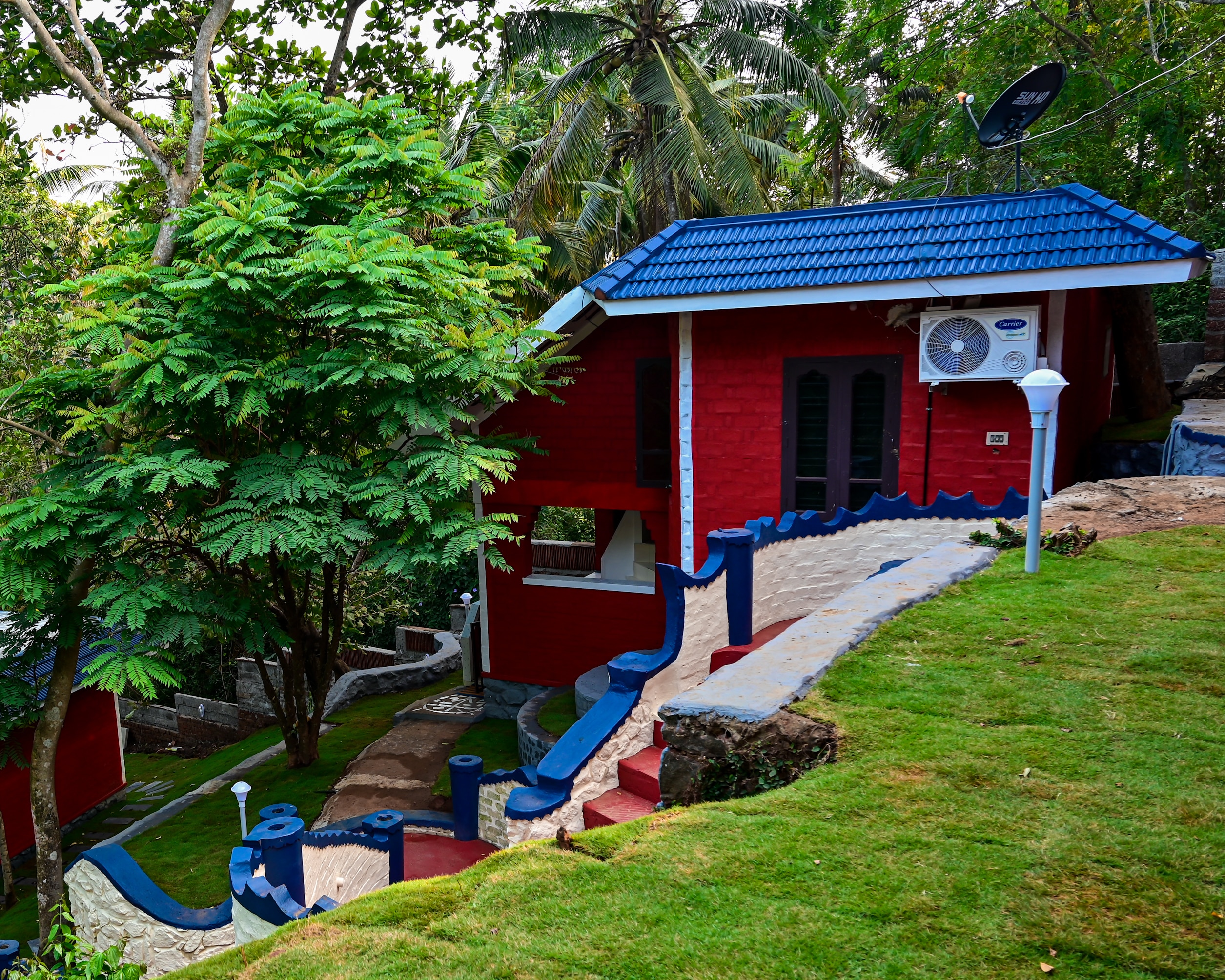 VIP Garden Resort 헕헢헢헞 Varkala Lodge