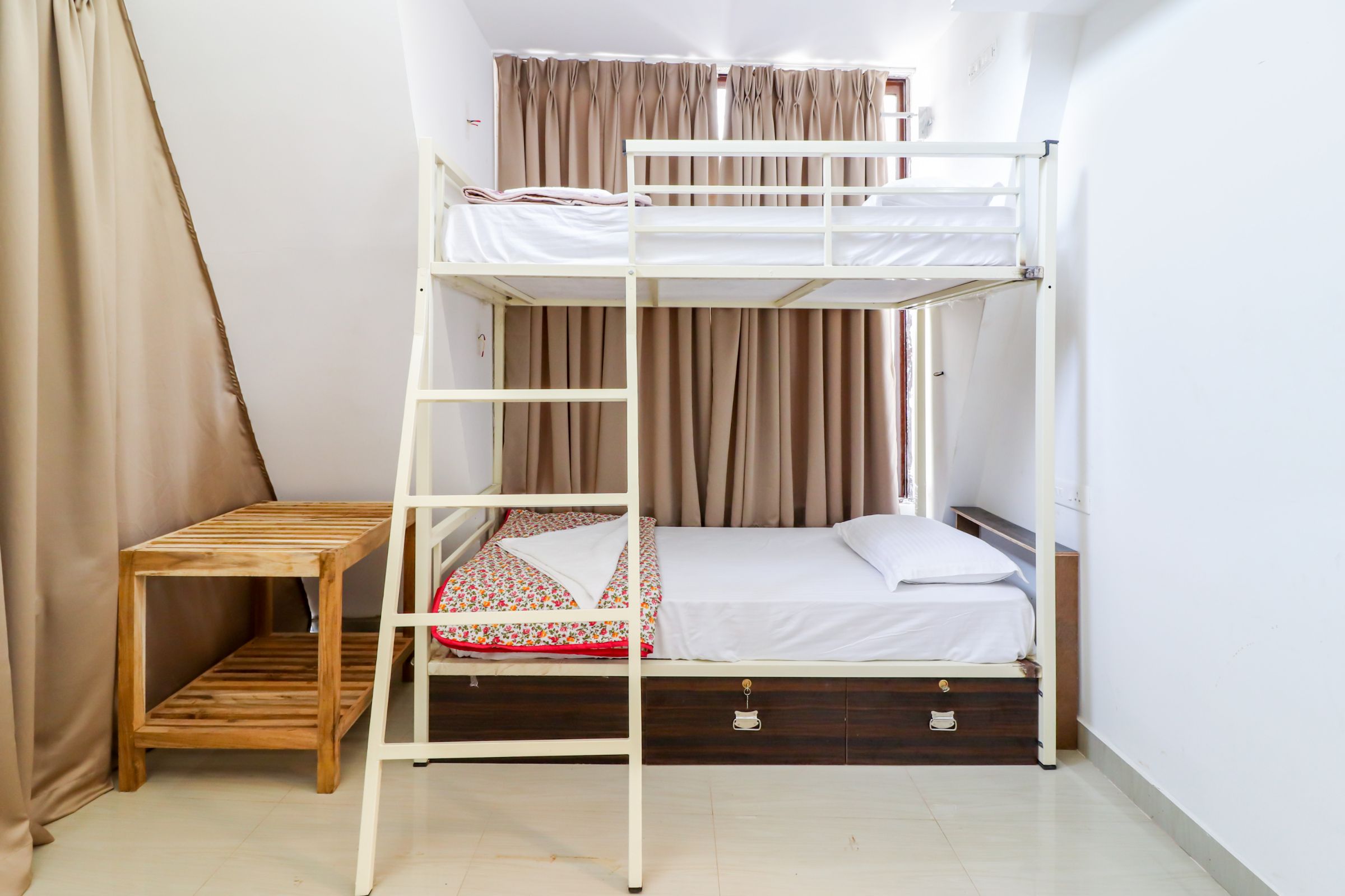 Xoxo Hostel Goa Hostel Price, Address & Reviews