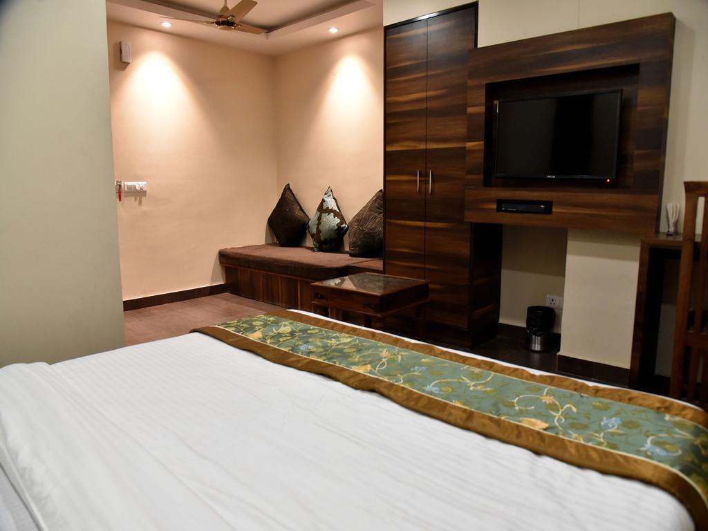 Hotel Rang Mahal Jaipur INR 54 OFF ( ̶9̶0̶0̶ ) Hotel Price, Address ...