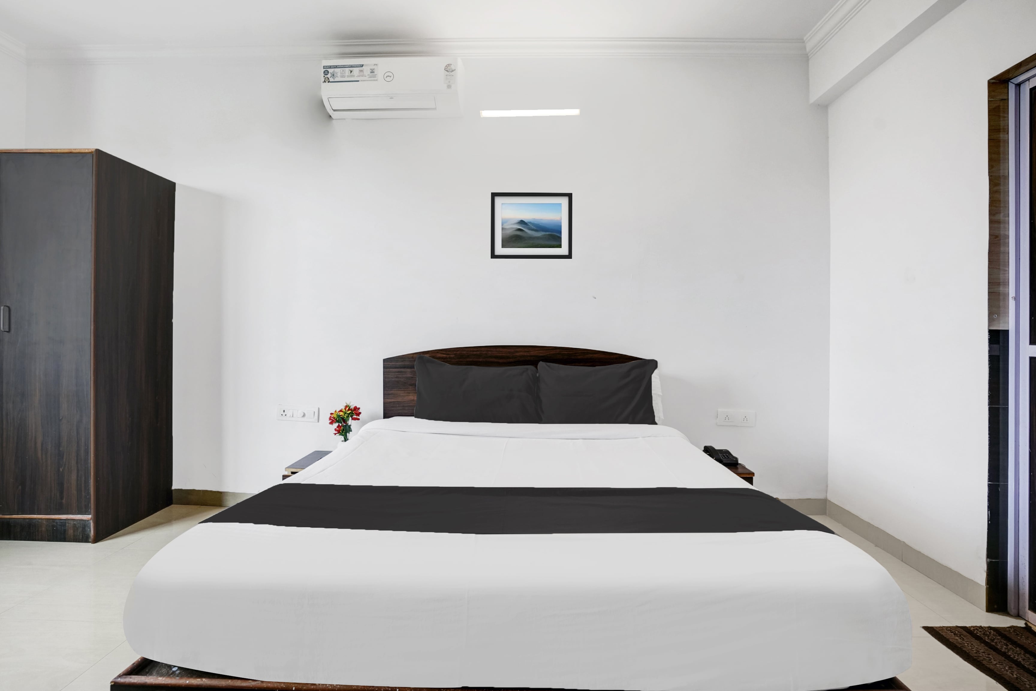 Super Hotel O Porvorim Hotel Goa - Reviews, Photos & Offer