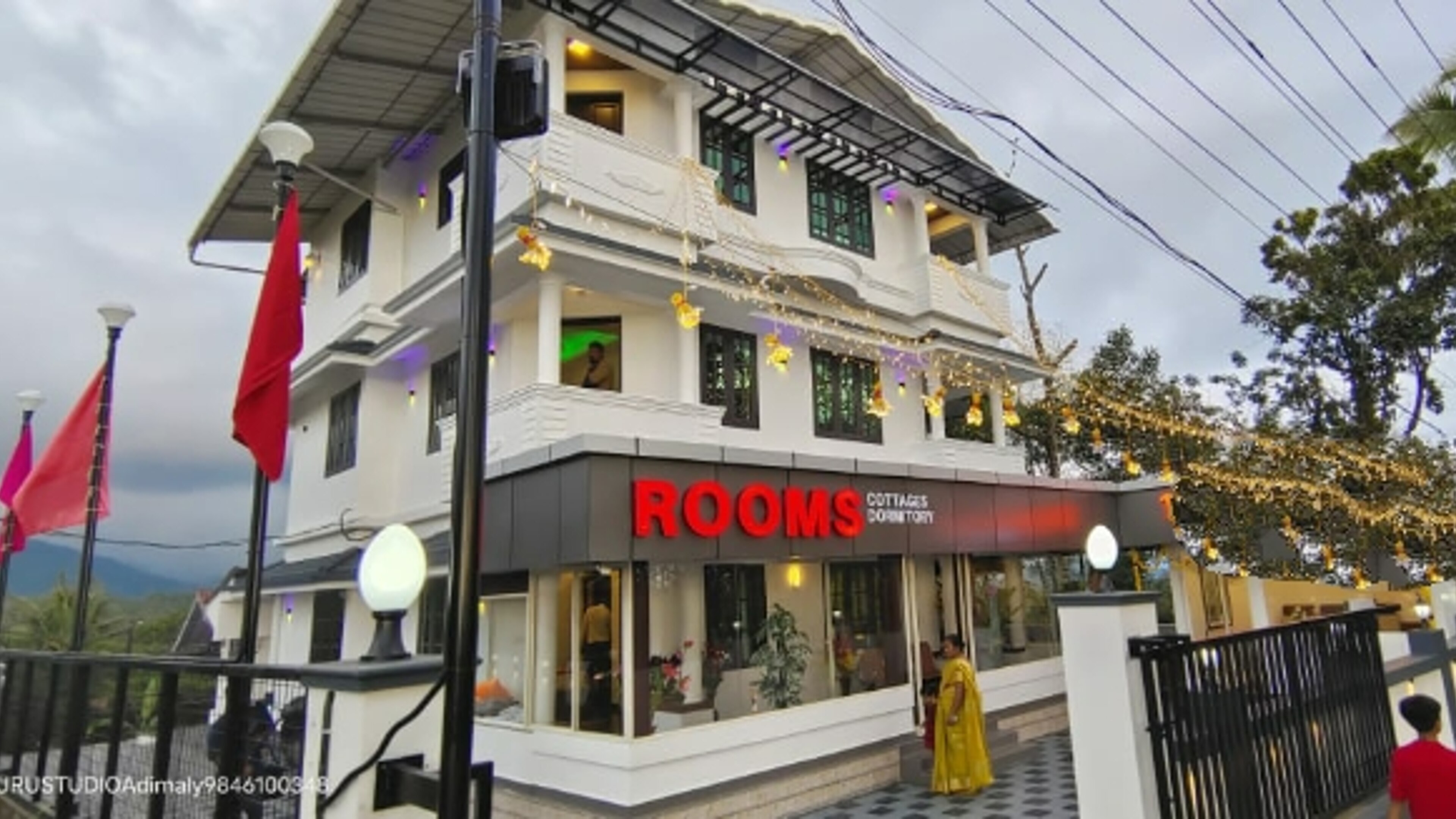 Munnar White Palace 𝗕𝗢𝗢𝗞 Munnar Homestay 𝘄𝗶𝘁𝗵 ₹𝟬 𝗣𝗔𝗬𝗠𝗘𝗡𝗧