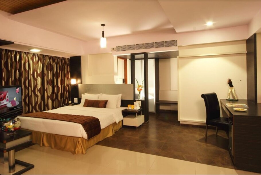 HOTEL WEGO Mumbai Hotel Price, Address & Reviews