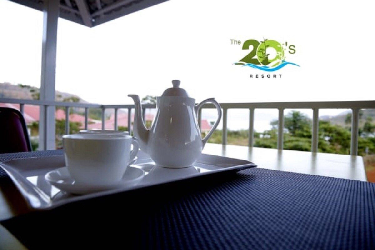 The 20s Resort Best Rates on Satara Hotel Deals, Reviews & Photos