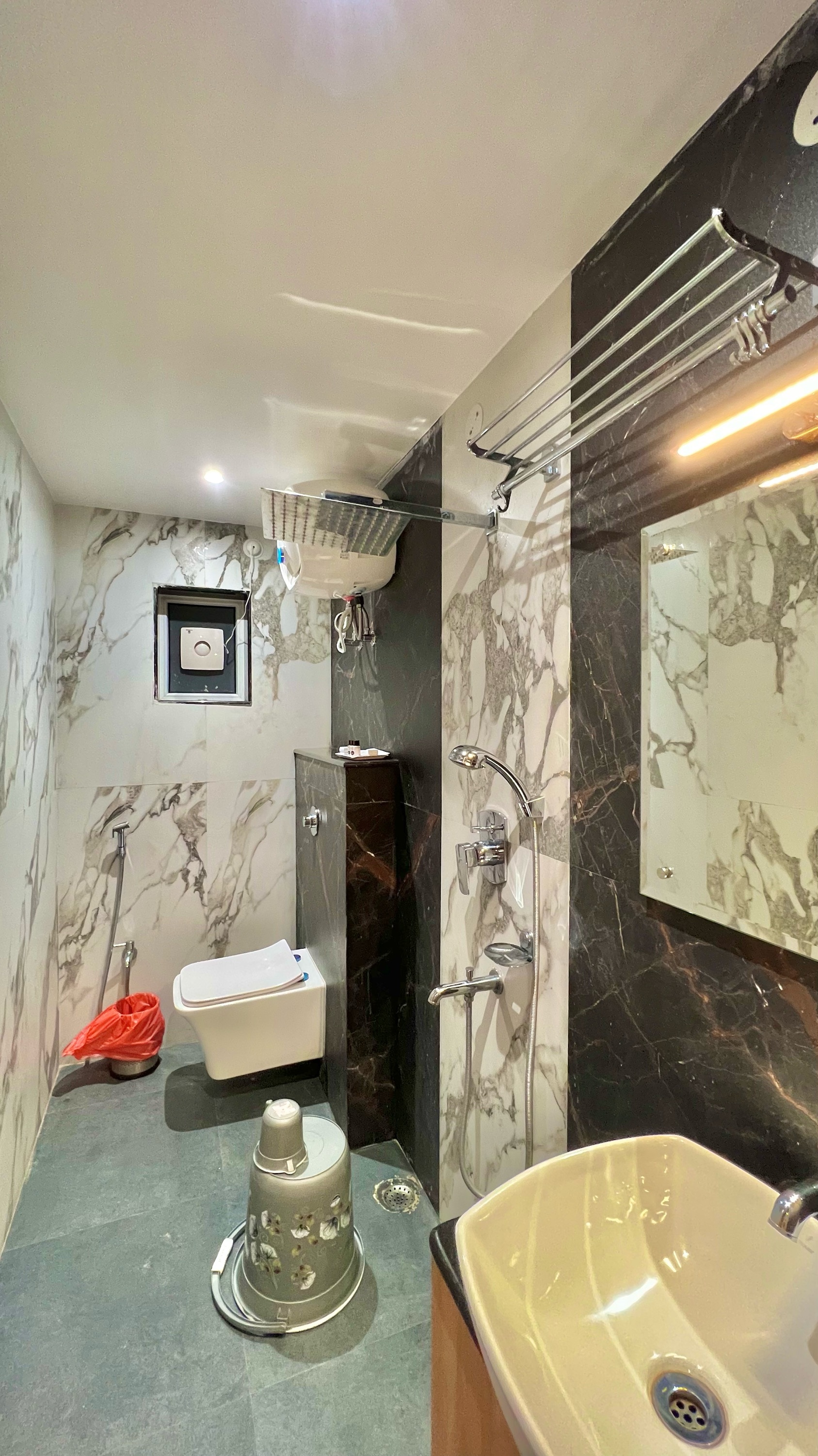 The Magnum Hotel Deoghar - Reviews, Photos & Offer