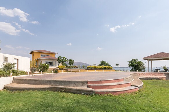 Villas in Igatpuri - Get 25%-50% OFF on Igatpuri Villas