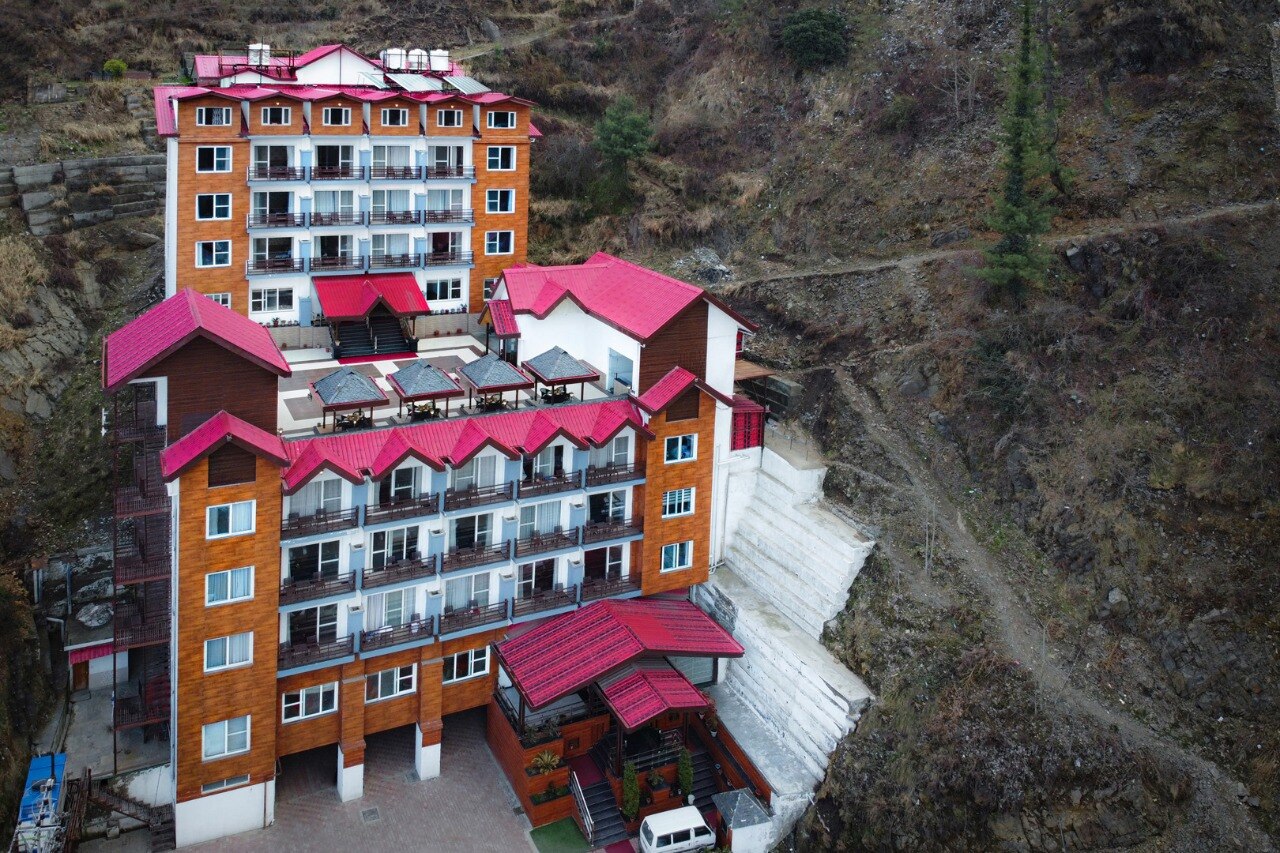 The Royal Regency 𝗕𝗢𝗢𝗞 Shimla Hotel