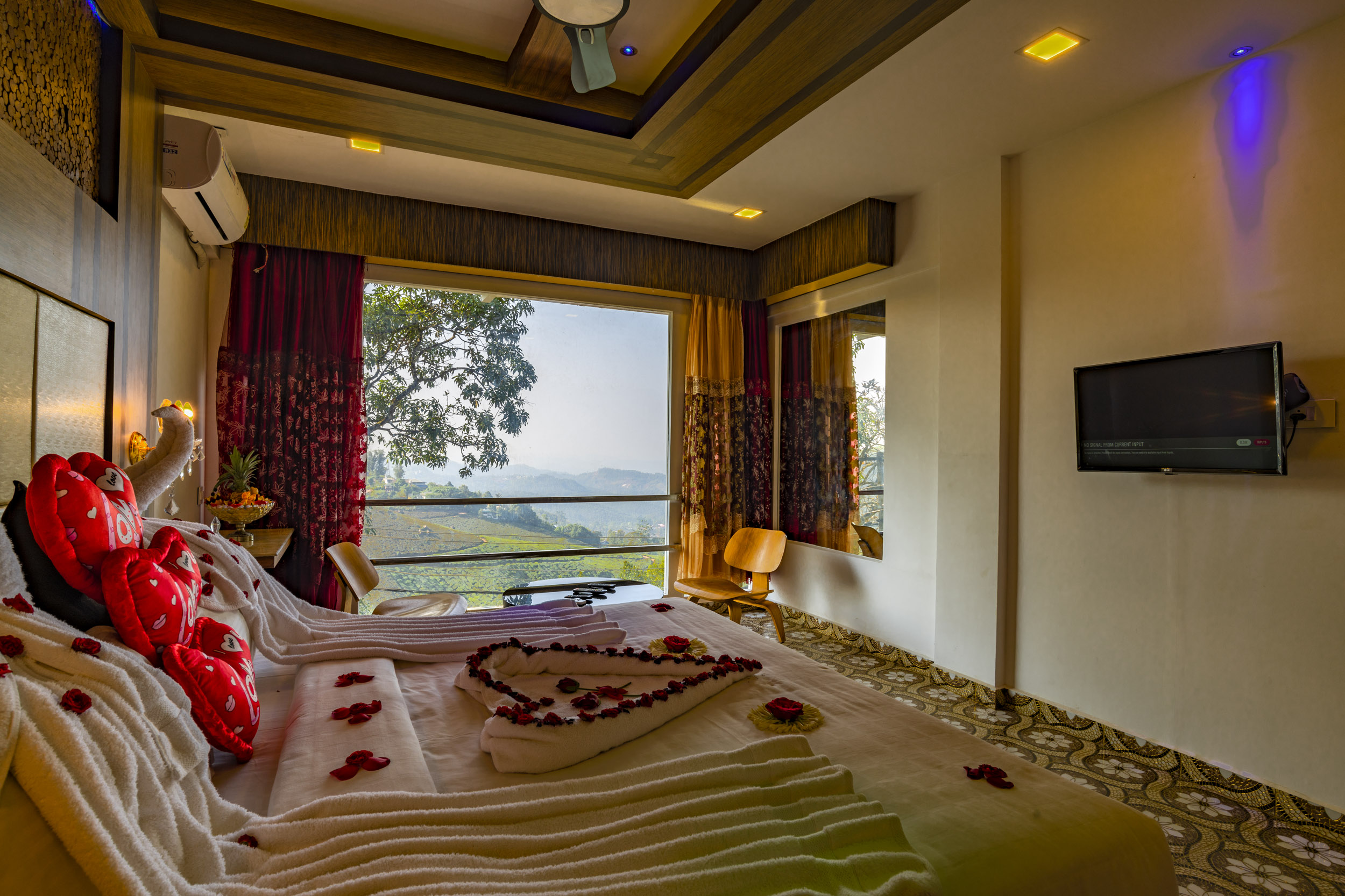 Elixir Hills Suites Resort & Spa, Munnar INR 1560 OFF ( ̶7̶5̶0̶0̶ ...