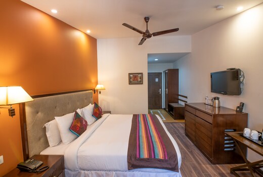 Rock Manali By Vivaan Centrally Heated River Side Resort ππ’π’π Manali