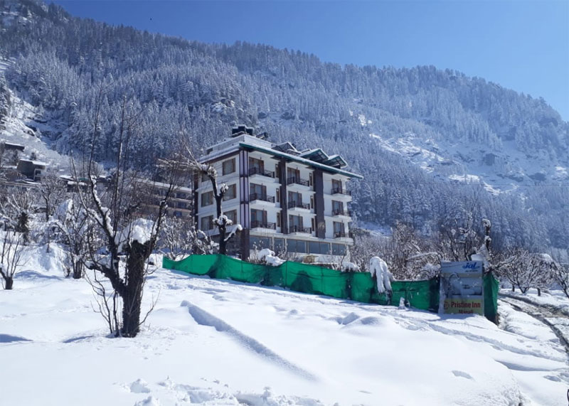 Pristine Inn Manali | Manali Hotel BOOK @ ₹1
