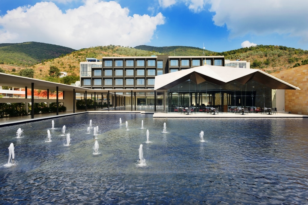 Marasa Sarovar Premiere Tirupati Hotel Price, Address & Reviews