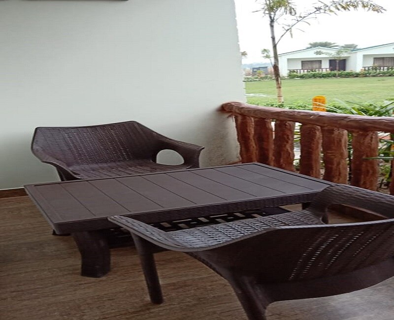 Mohor Kutir Resorts Best Rates on Shantiniketan Hotel Deals, Reviews ...