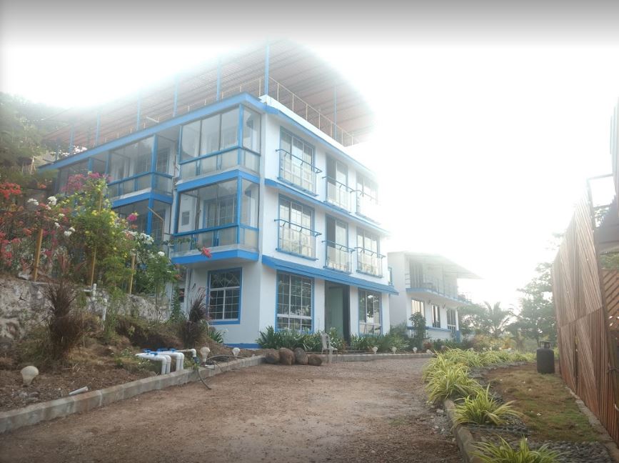 SEA BREEZE BEACH RESORT Best Rates on Murud Janjira Hotel Deals ...