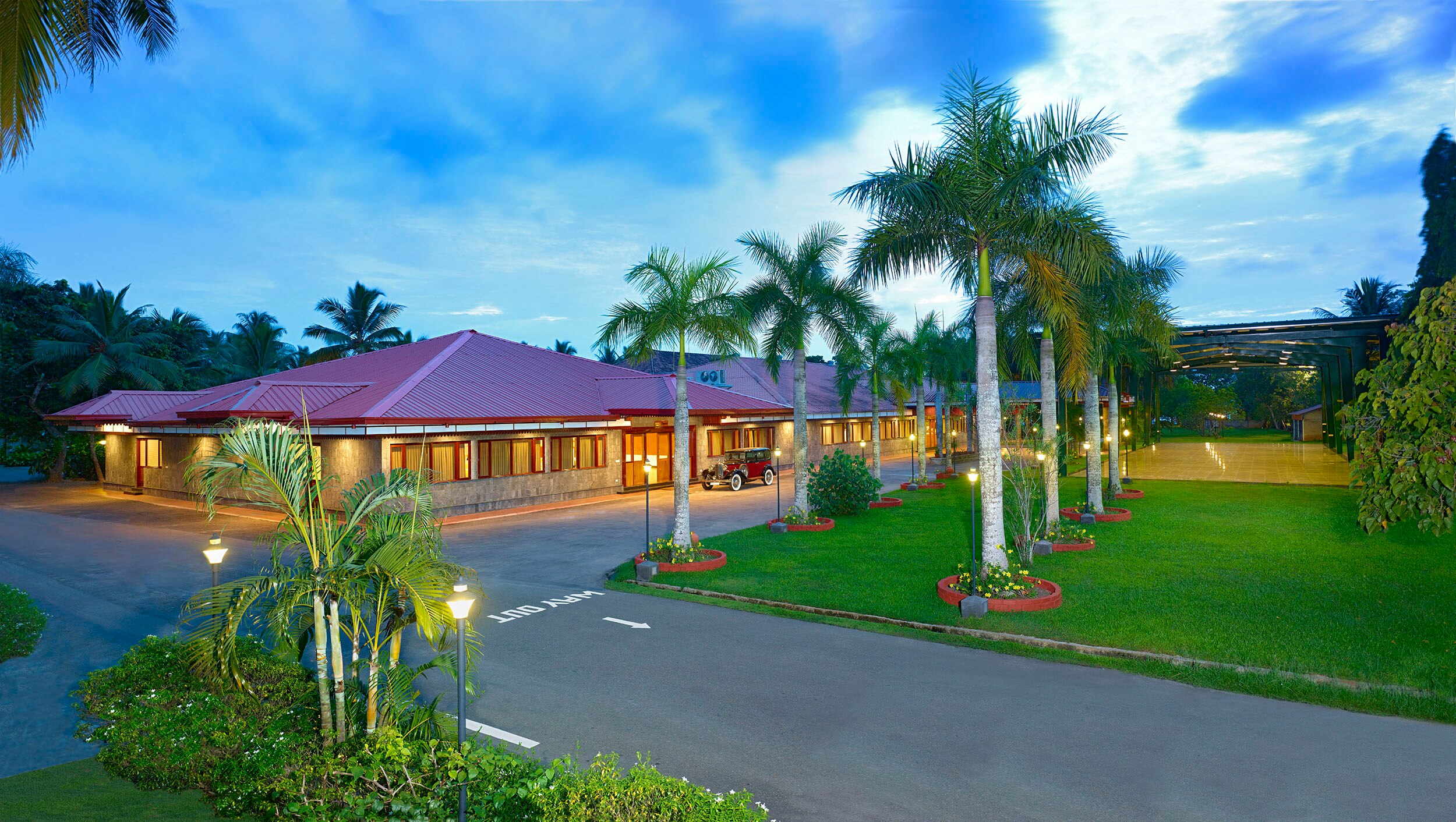 Backwater Ripples Kumarakom Resort Price, Address & Reviews