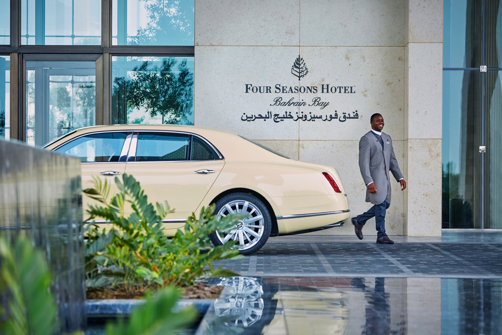 Four Seasons Hotel Bahrain Bay 𝗕𝗢𝗢𝗞 Bahrain Hotel 𝘄𝗶𝘁𝗵 𝗙𝗥𝗘𝗘 𝗖𝗮𝗻𝗰𝗲𝗹𝗹𝗮𝘁𝗶𝗼𝗻