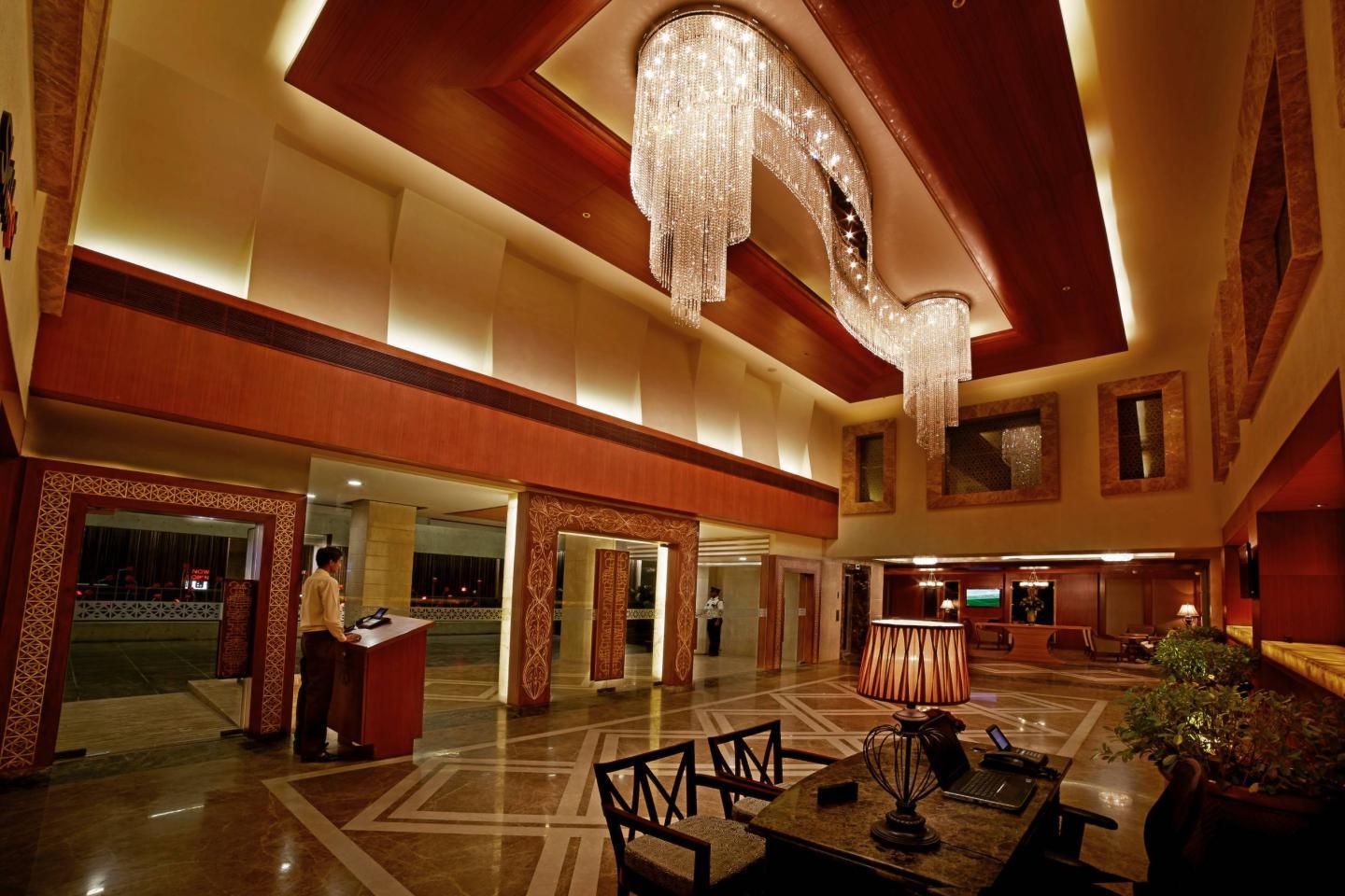 Hablis | Chennai Hotel BOOK @ ₹1