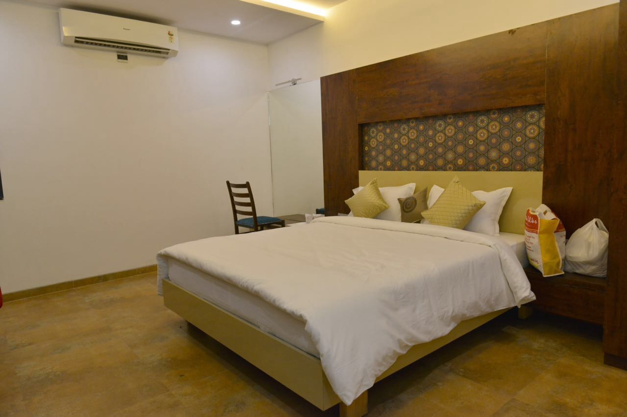 The Midas Resort 𝗕𝗢𝗢𝗞 Himmatnagar Resort 𝘄𝗶𝘁𝗵 𝗙𝗥𝗘𝗘 𝗖𝗮𝗻𝗰𝗲𝗹𝗹𝗮𝘁𝗶𝗼𝗻