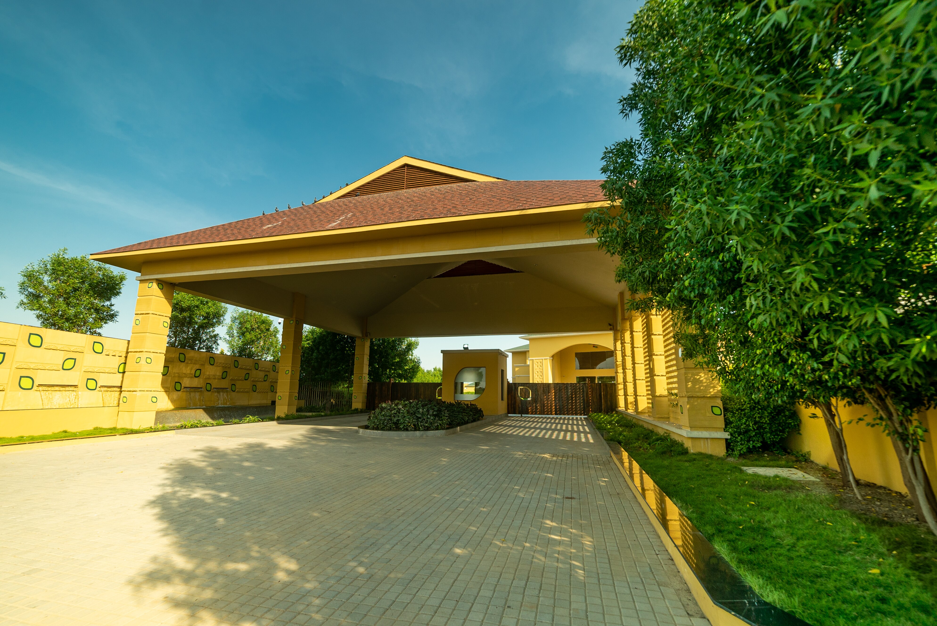 Hawthorn Suites by Wyndham Dwarka Dwarka Hotel Price, Address & Reviews