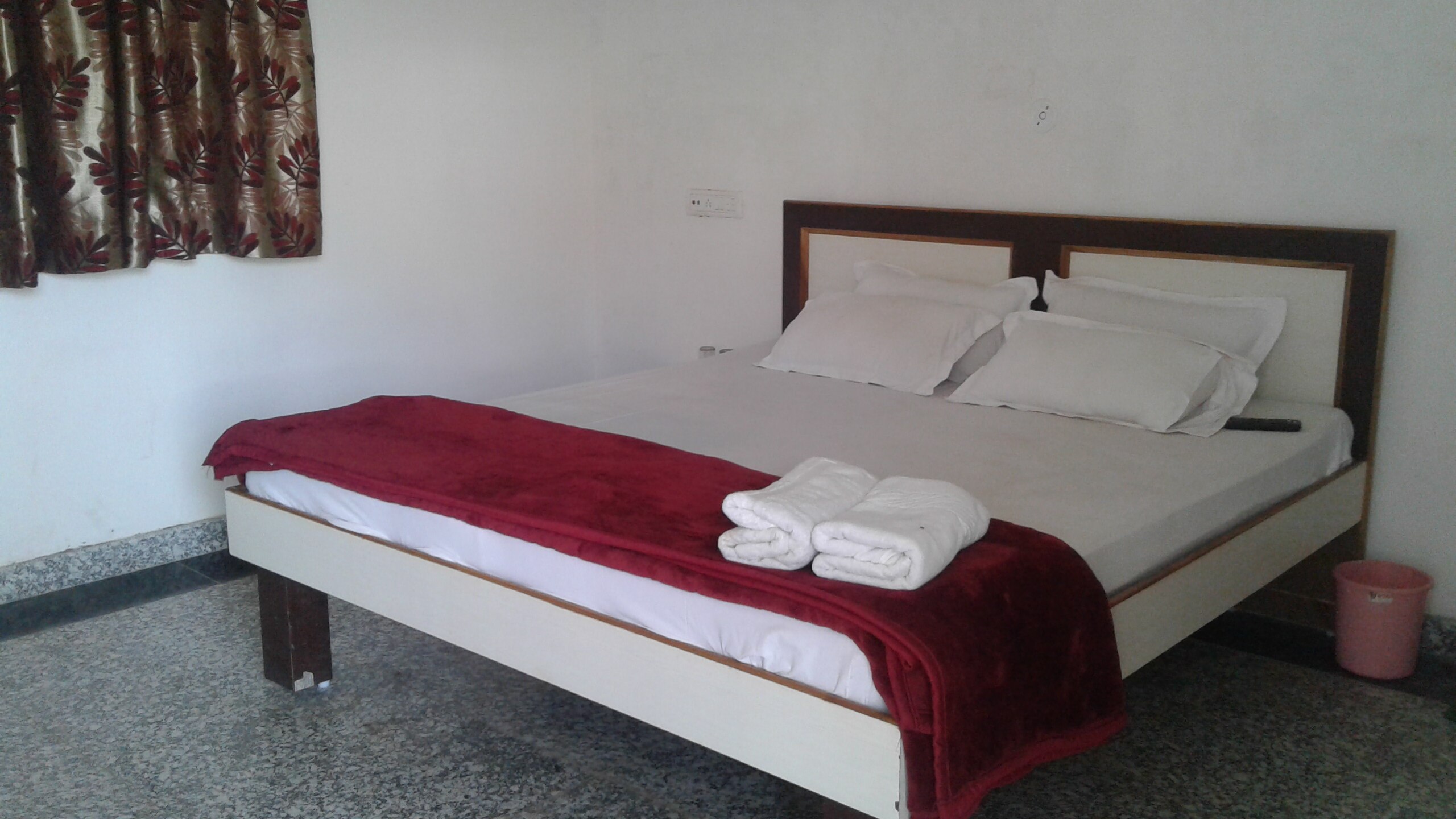 GULAB RESORT 𝗕𝗢𝗢𝗞 Pushkar Hotel 𝘄𝗶𝘁𝗵 ₹𝟬 𝗣𝗔𝗬𝗠𝗘𝗡𝗧