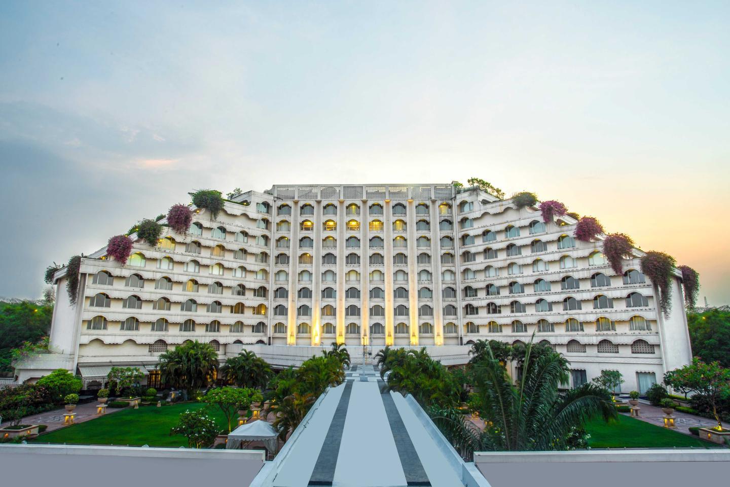 Hotel Inner Circle Hyderabad - INR 990 OFF ( ̶3̶0̶0̶0̶ ) Deal + HD ...