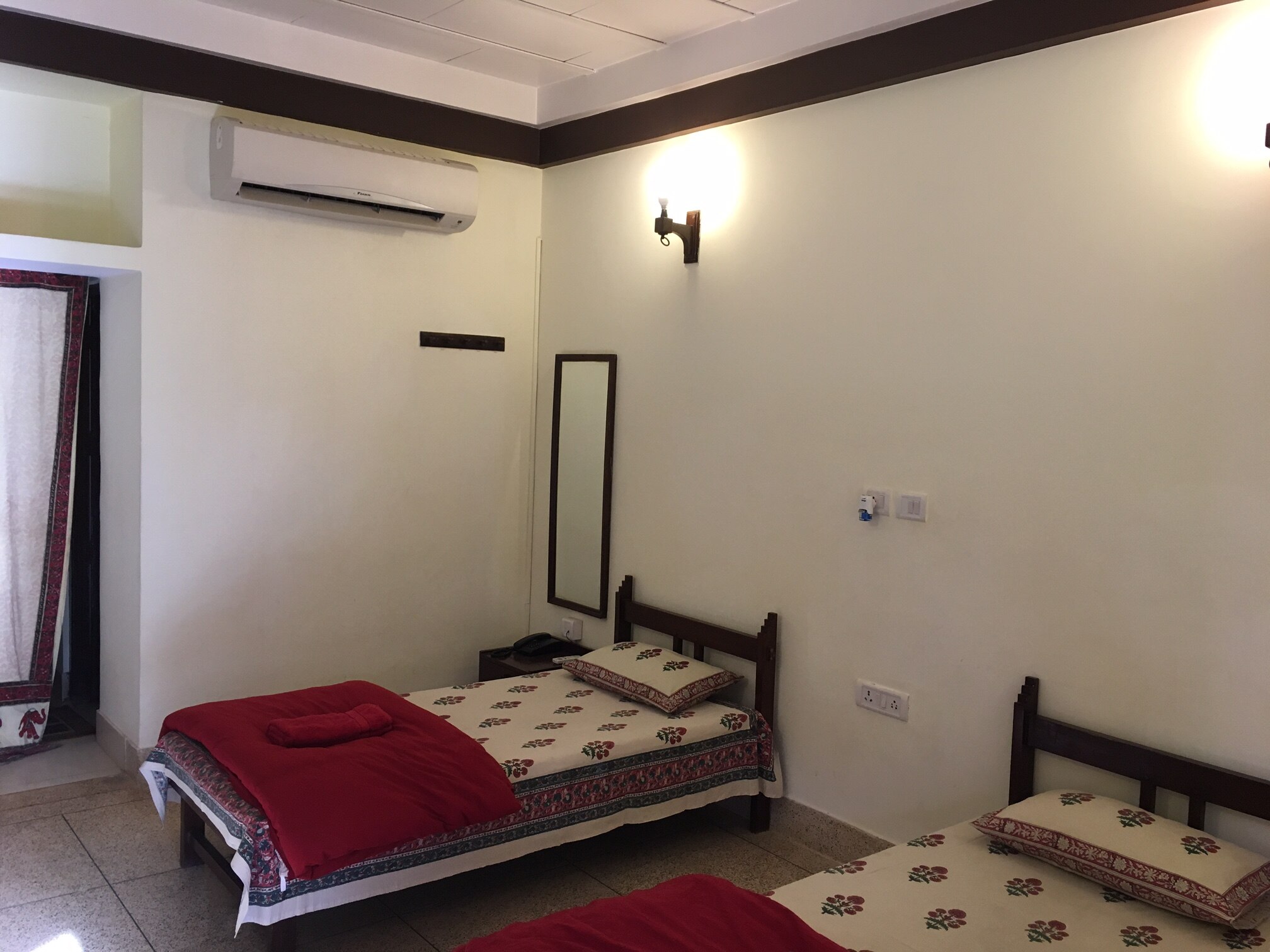 MVT Guesthouse & Restaurant Vrindavan INR 357 OFF ( ̶1̶7̶0̶0̶ ) Hotel ...